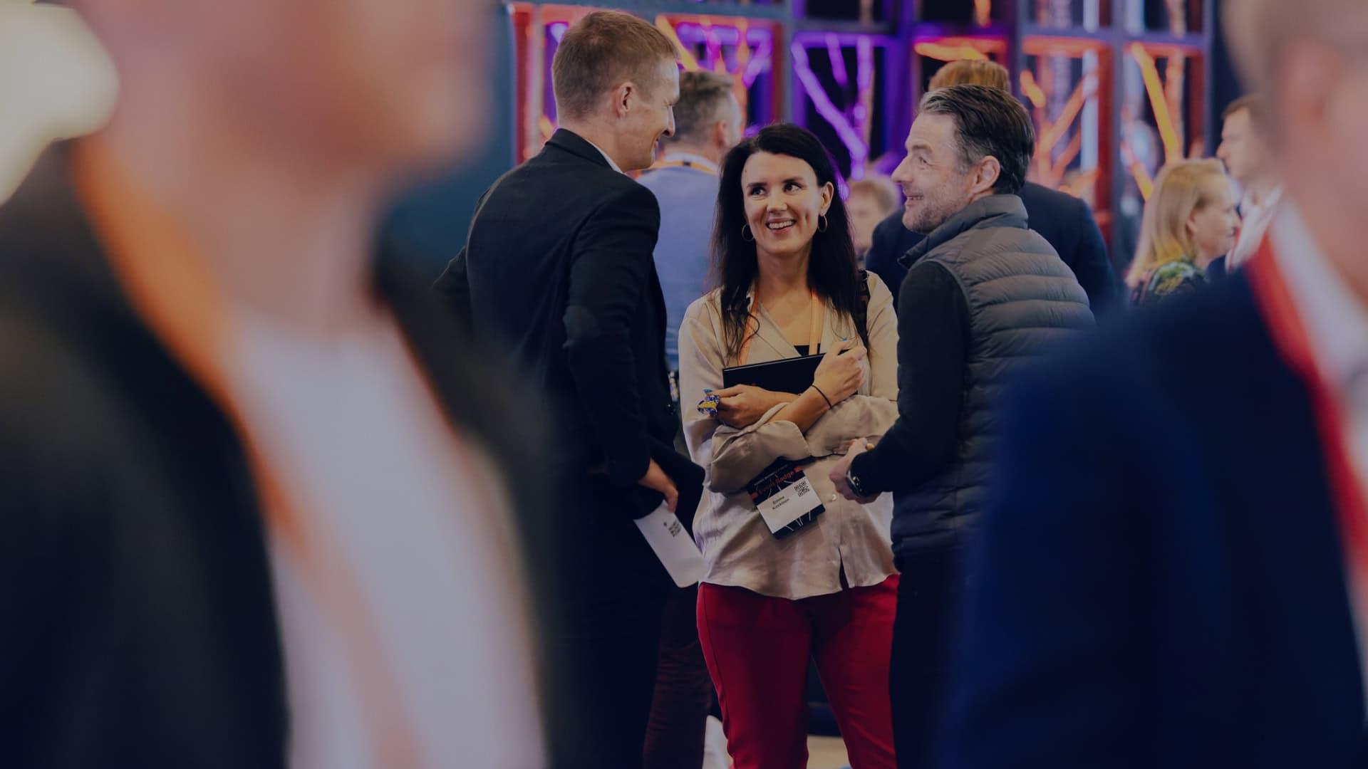 How and Why to Attend a Business Event Without Your Phone - Nordic ...