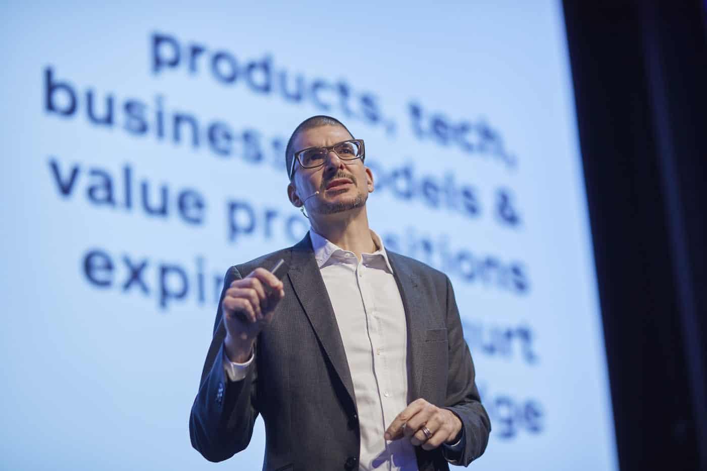 Alex Osterwalder: Building Invincible Companies Alex Osterwalder: Building Invincible Companies